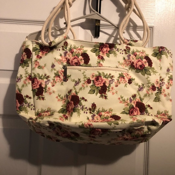 Bags | Womens Beach Tote Large Size Handbag | Poshmark